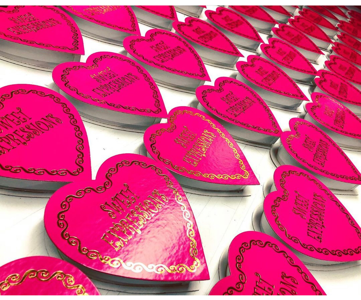 Grand Heart Truffle Chocolate Gift Box – Sweet Expressions